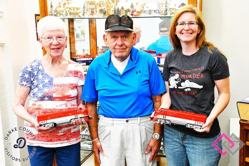 Greenville Public Library displays Lee Stanley electric trains | My ...