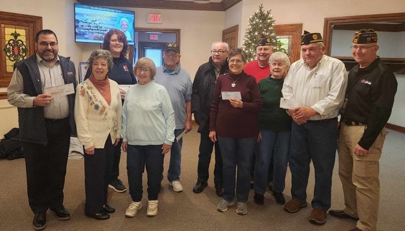 DAR receives donations for Wreaths Across America | My County Link