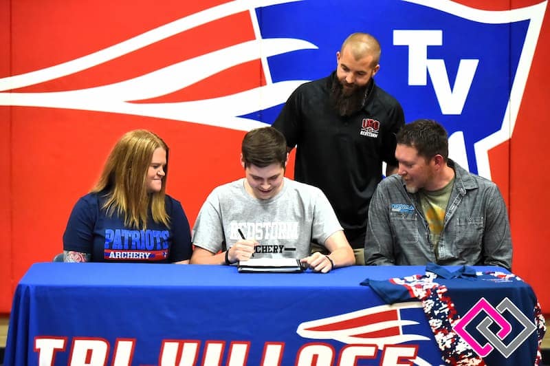 Tri-Village's Derksen signs with Rio Grande archery program | My County Link