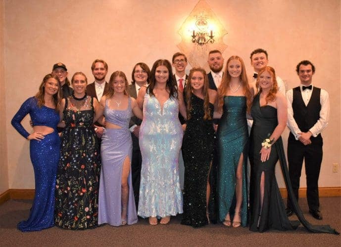 GHS holds prom | My County Link